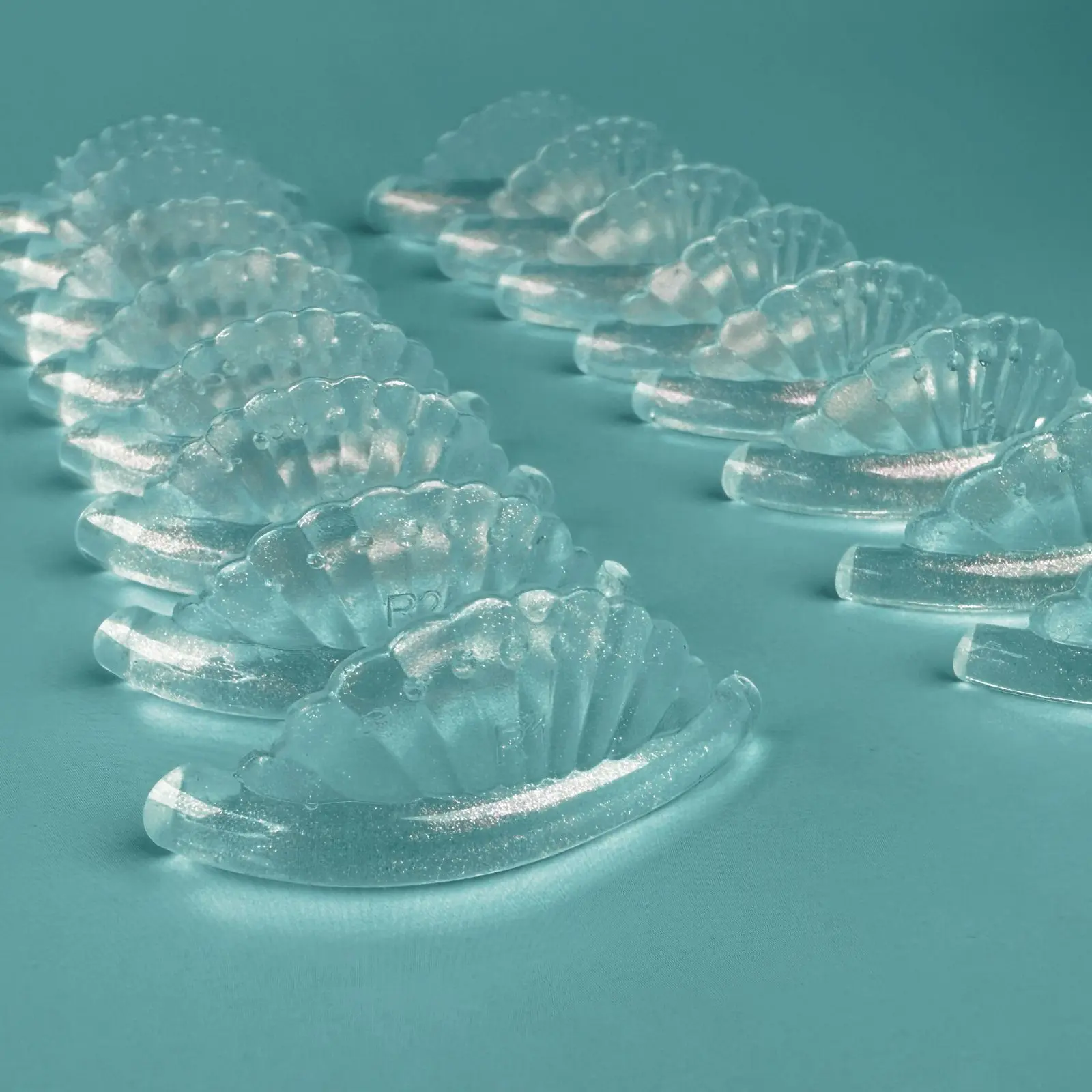 Glitter Shell Lash Lift Pads | 8 Pairs – AURA Monaco – Korean Lash Lift